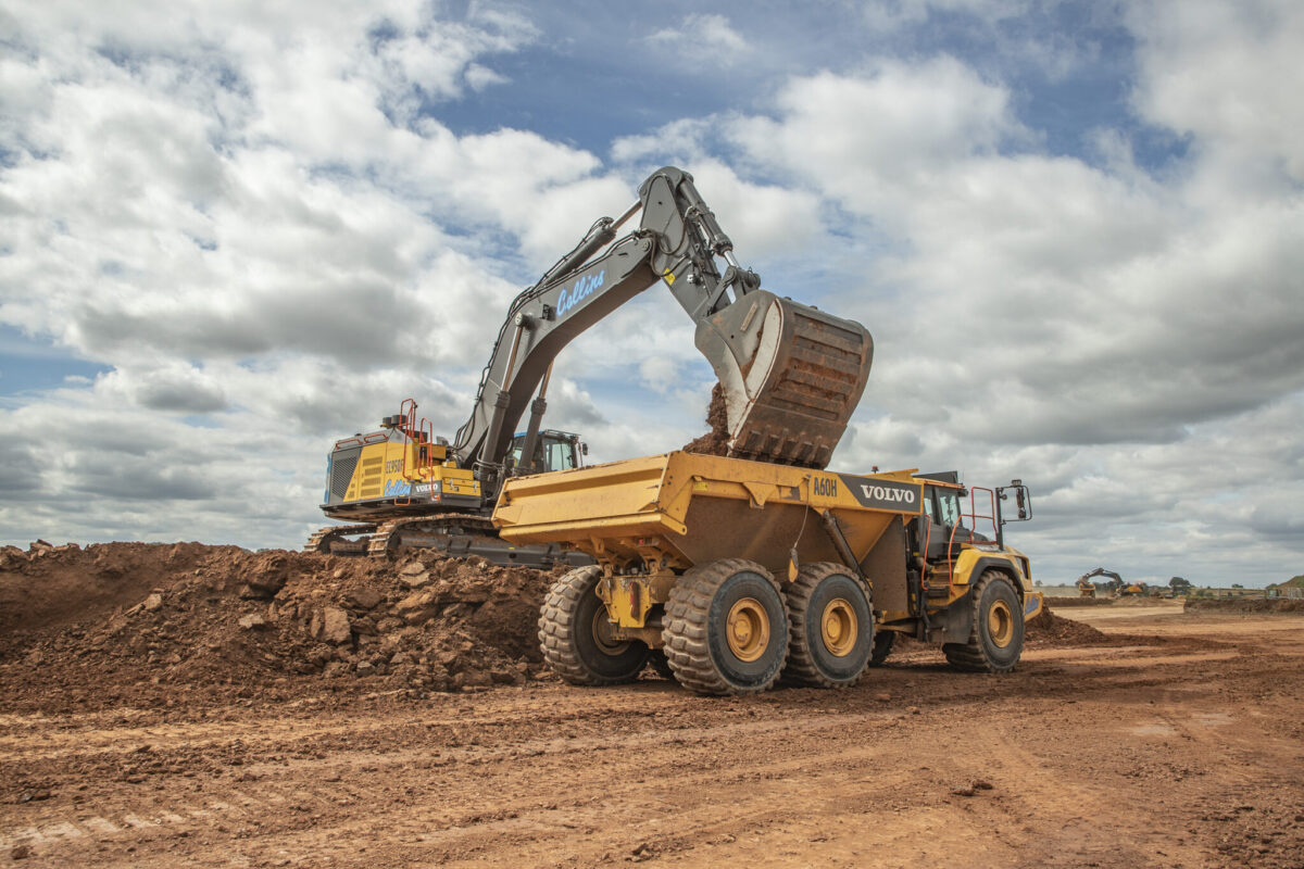 Heavyweight digger takes performance up a notch | Project Plant