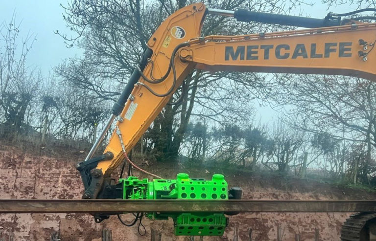 Piletec adds two new piling hammers to hire fleet | Project Plant