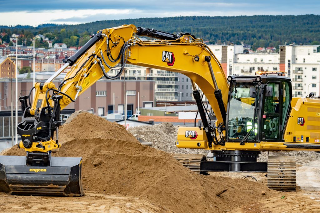 Attachments specialist confirms compatibility with Cat next gen diggers ...